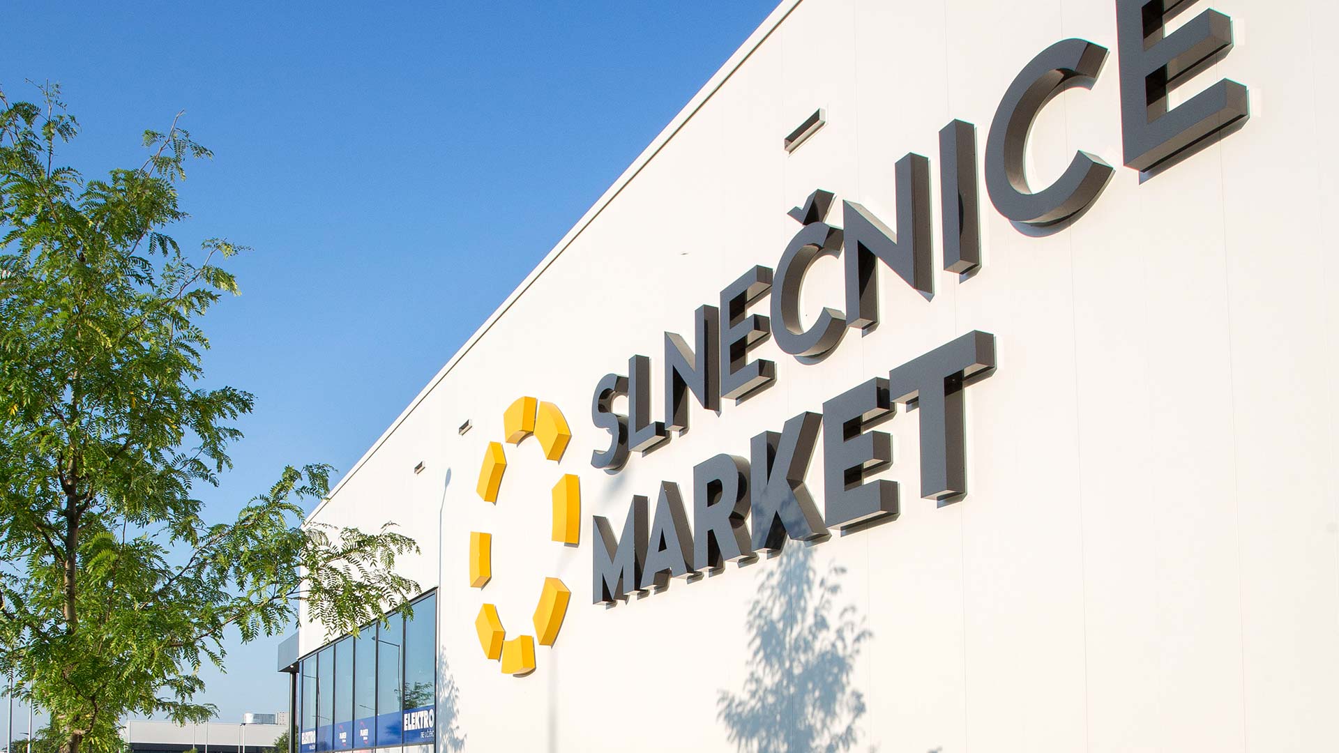 Slnečnice Market | Komerčné | Projekty | CRESCO REAL ESTATE | SLOVENSKO